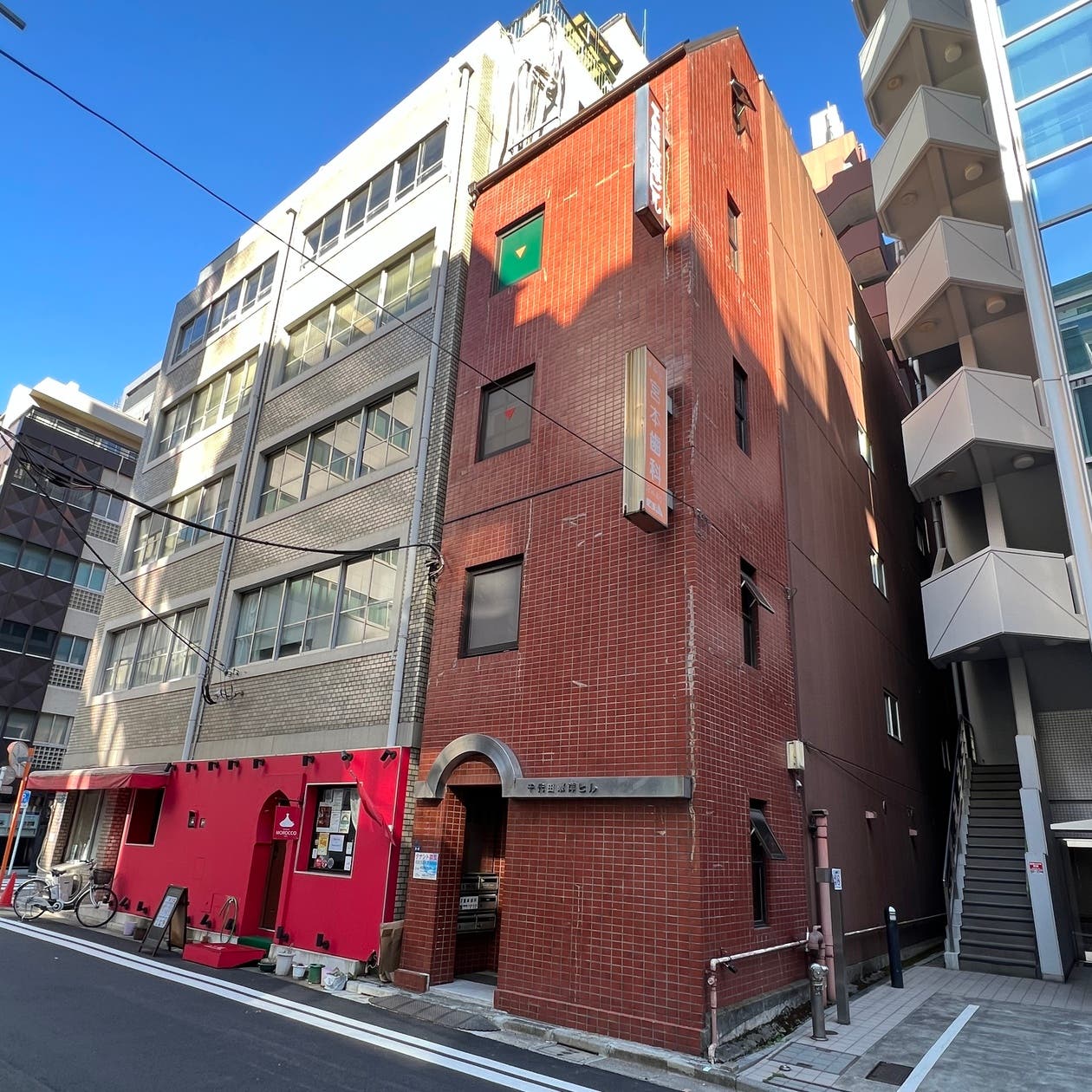 🎄森のクリスマス開催中!!🎄神田駅徒歩5分🚃本格電気式ピザ窯🍕75インチ大画面テレビ📺 14名ソファー席🛋️の写真28