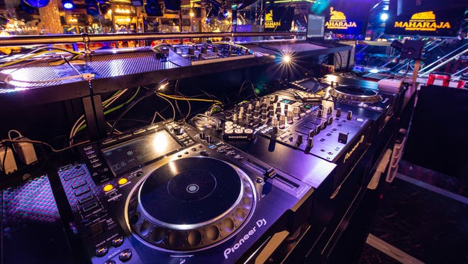 【六本木駅徒歩1分】クラブ・ディスコ マハラジャ六本木の写真4