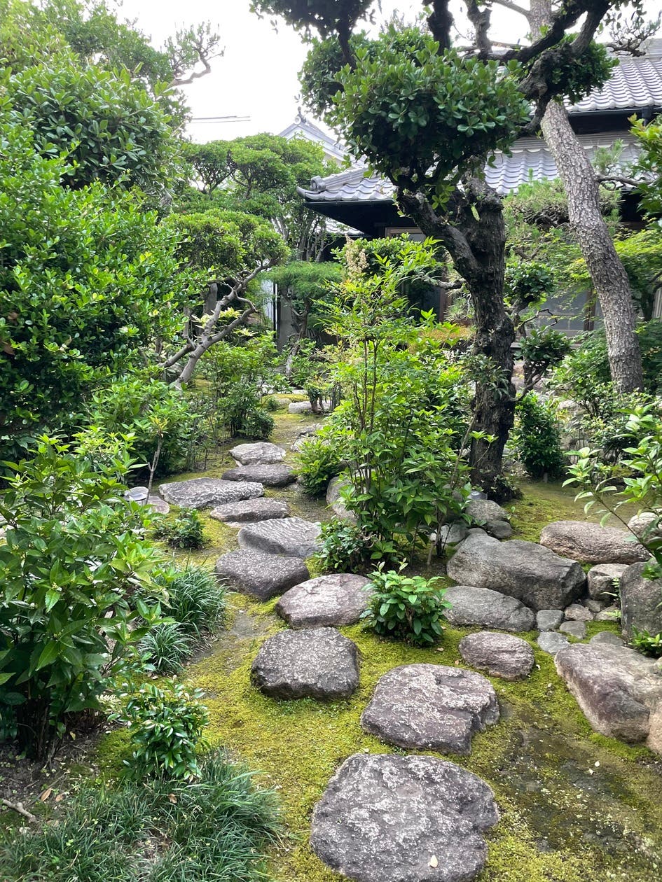大阪からすぐ！四季を感じる日本庭園・蔵あり。100年以上の歴史ある古民家　広間（3間続きの座敷）　の写真17