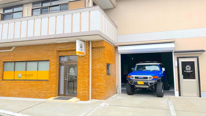 趣味の車いじりや洗車スペースの写真1