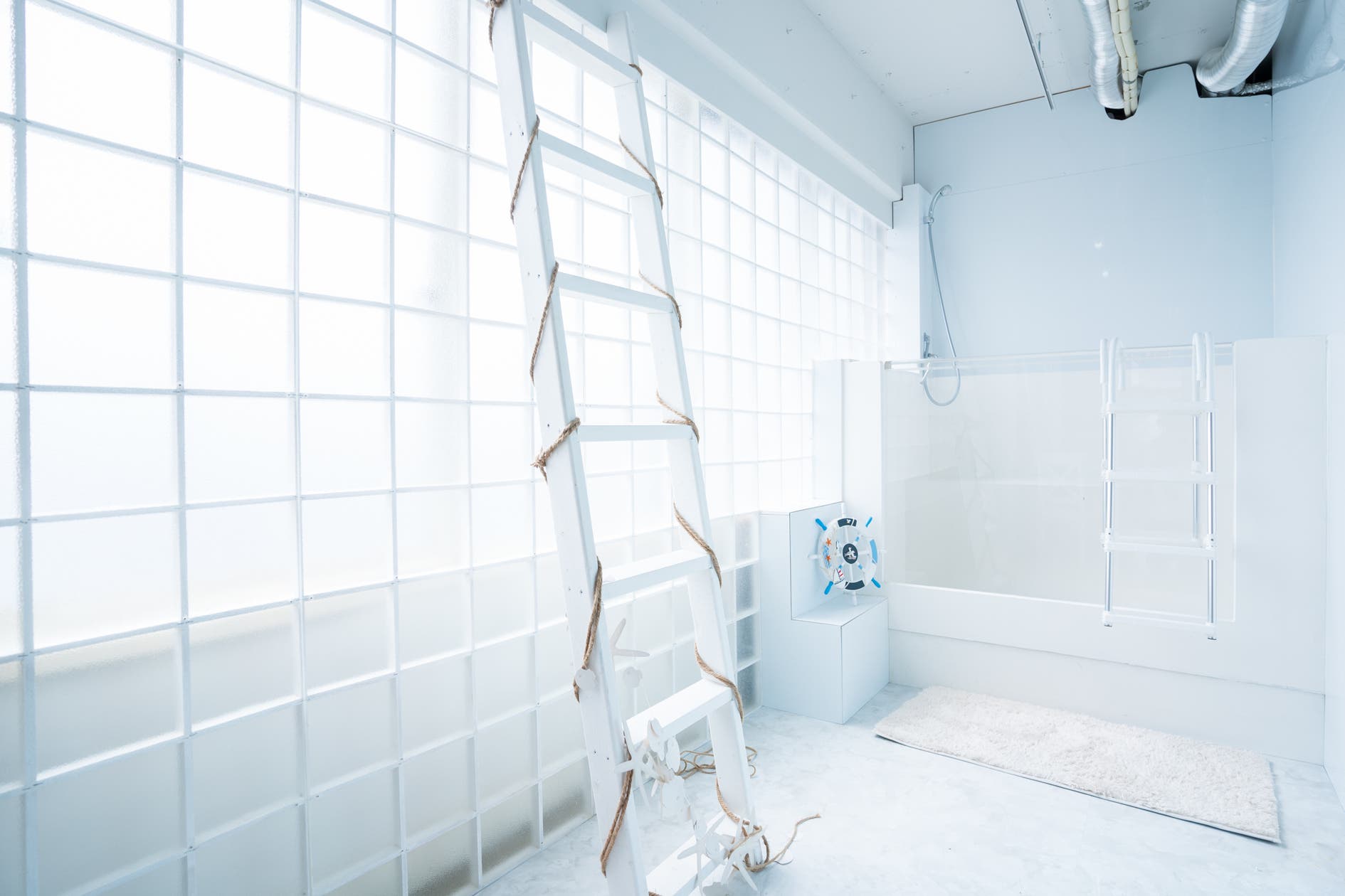 12ブースあり！個撮から撮影会までok！撮りたい情景がギュッと詰まった西日本最大級の完全貸切フォトスタジオの写真5