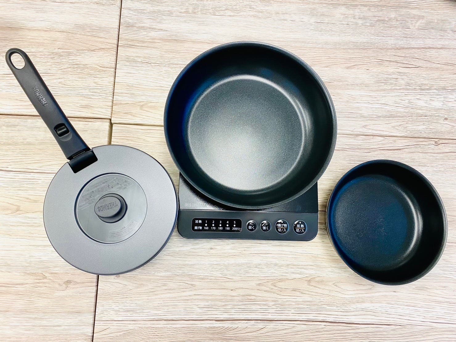 ④卓上IHヒーターとお鍋セットの画像1