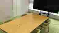 【貸会議室】 地下鉄白石駅徒歩4分!6人収容可 wifi 特大モニター(85インチ)完備 テレワークや会議にの写真2