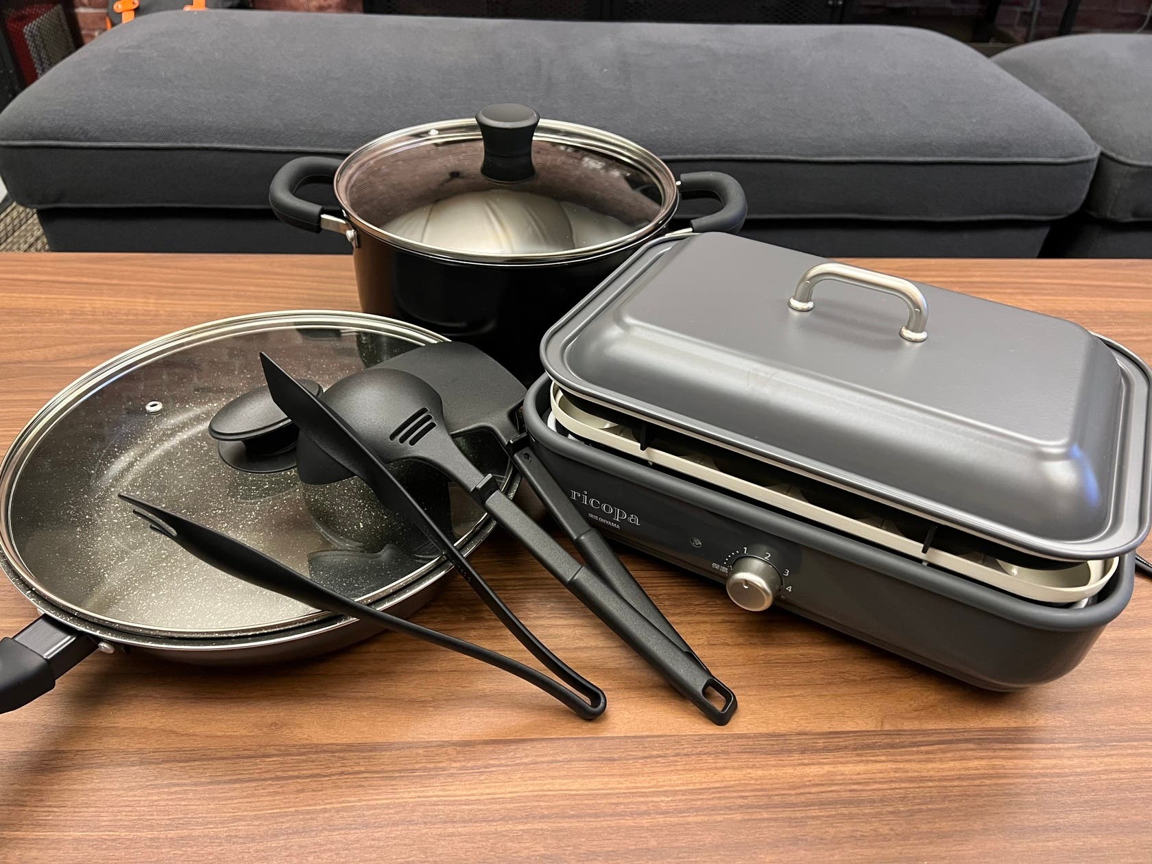 🎄森のクリスマス開催中!!🎄神田駅徒歩5分🚃本格電気式ピザ窯🍕75インチ大画面テレビ📺 14名ソファー席🛋️の写真19