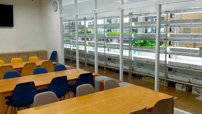 【CROSS WORK名古屋グローバルゲート】ささしまライブ駅直結、グローバルゲート内!キッチン付きコミュニティラウンジの写真1