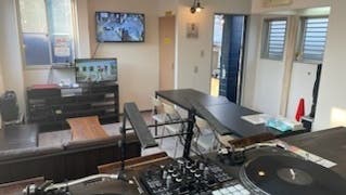 スタジオ2階 筑前前原駅より徒歩1分 ダンススタジオ営業時間外にレンタルスペースとしていかがですか?の写真4