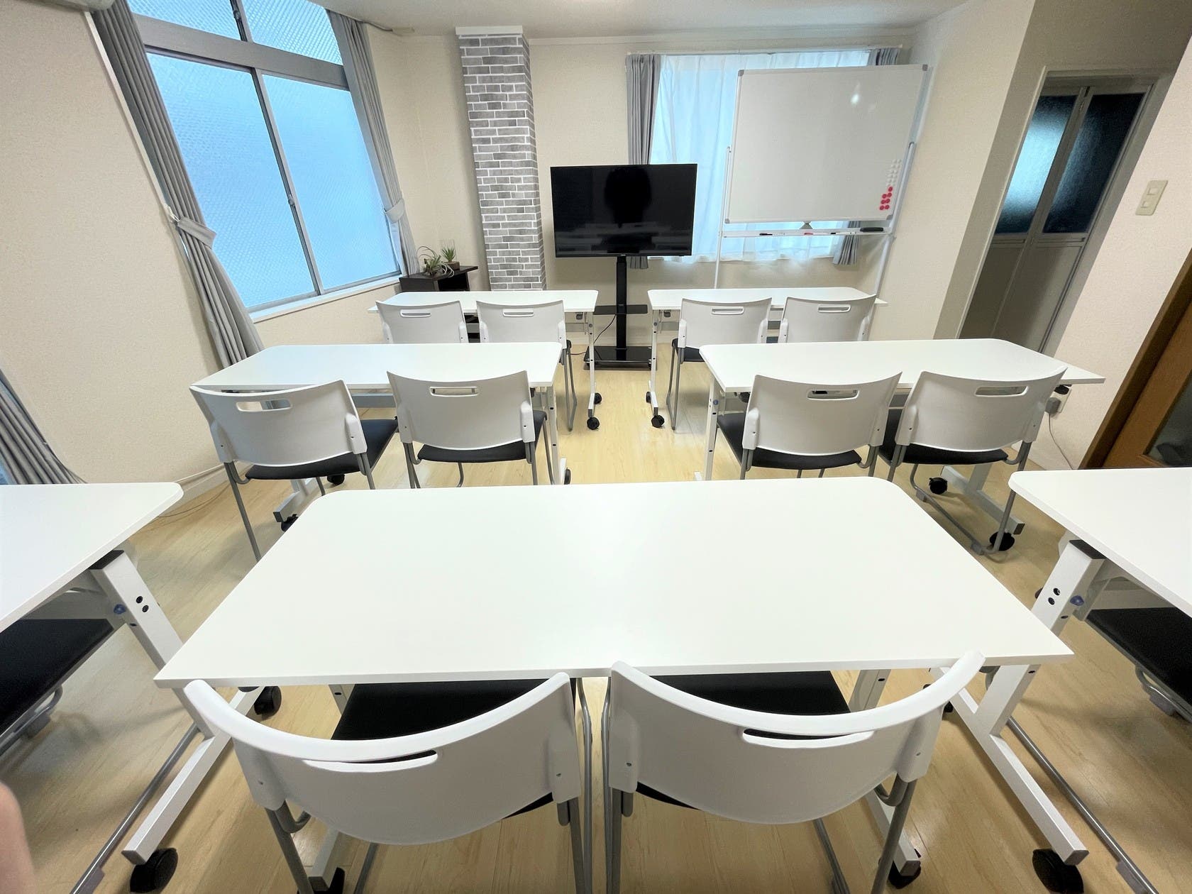 大井町駅徒歩3分！セミナーもできる広々会議室☆新規リフォーム済み✨の写真5