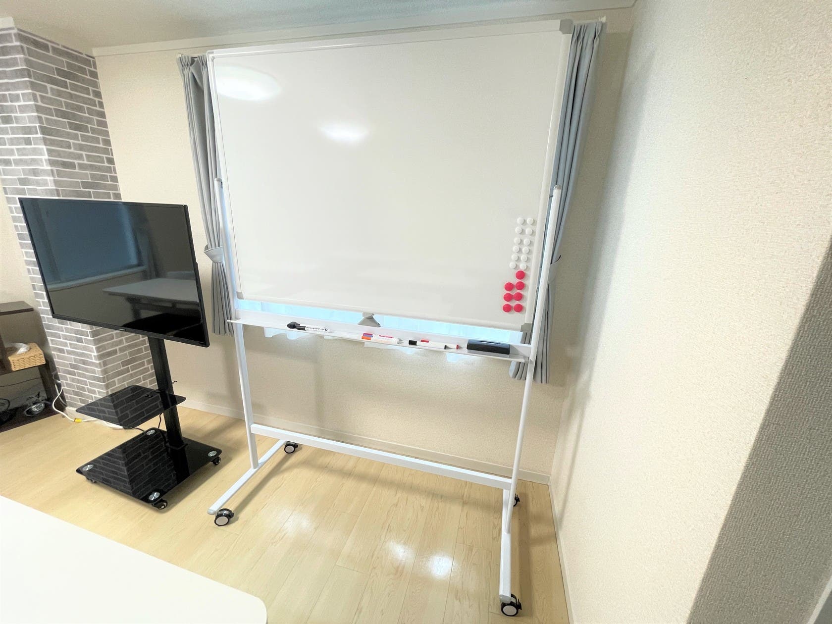 大井町駅徒歩3分！セミナーもできる広々会議室☆新規リフォーム済み✨の写真13