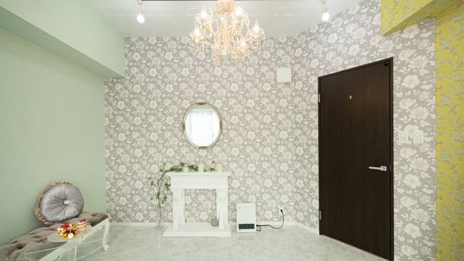 【apps Est】圧倒的明るさ!猫脚バスタブの入った上品で可愛い女性が輝くレフ版要らず空間◎肌も綺麗に映る可愛さ満点空間◎の写真2