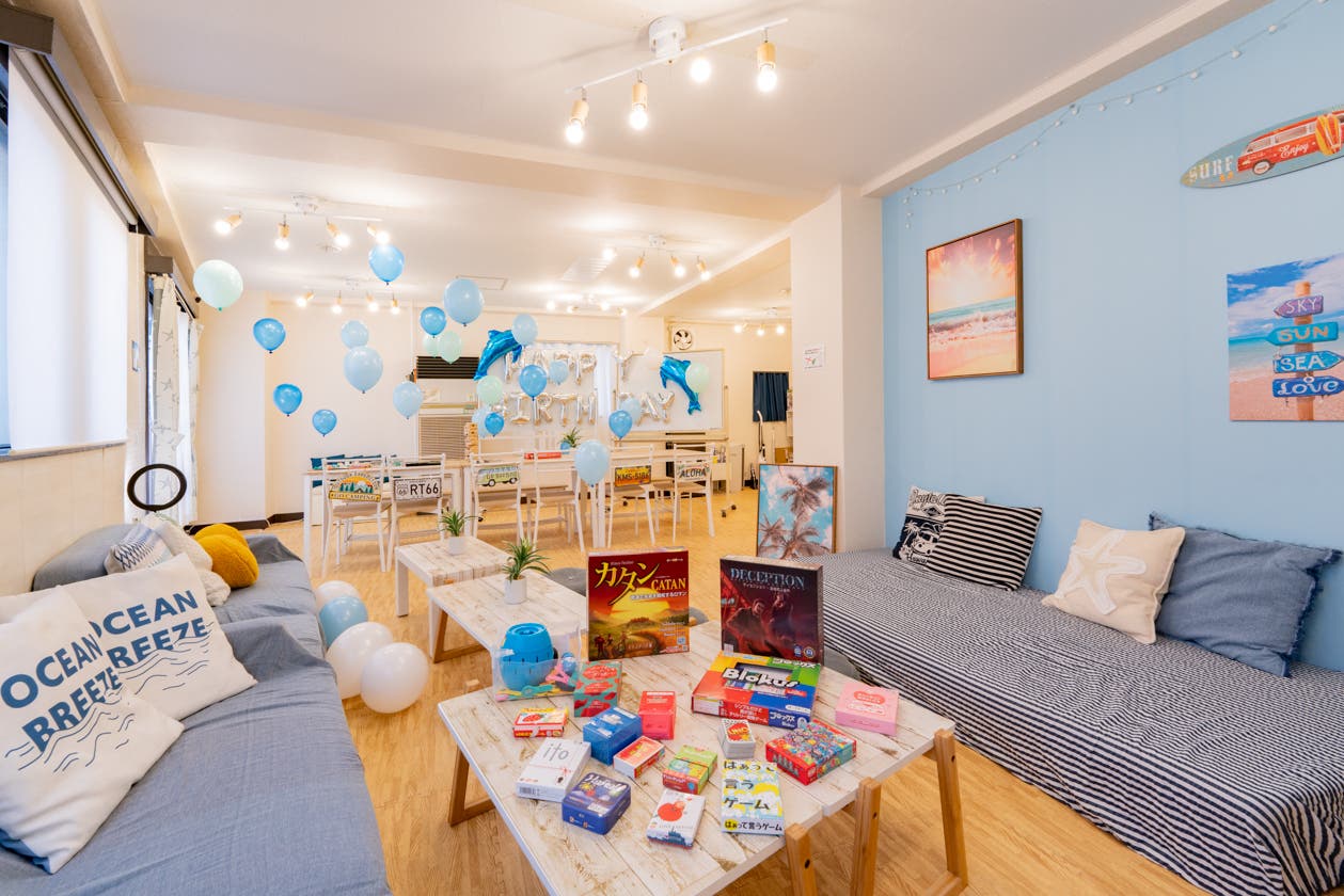 メリクリ🎉🎅✨ひろびろ50㎡✨ふんわりやわらか床🎵100インチスクリーン📺ボドゲ充実👍24時間営業⌚終電待ちに😊の写真2