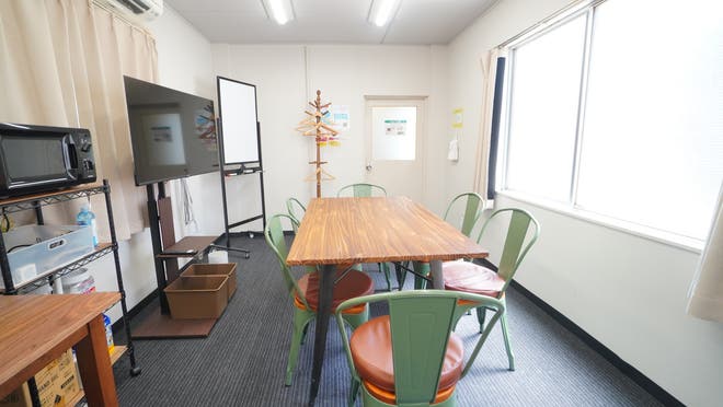 <ワークルーム神戸元町>駅近🚃Wi-Fi📶モニター🖥動画配信サービス視聴可👀テレワーク/Zoom/会議/商談/作業場所の写真7