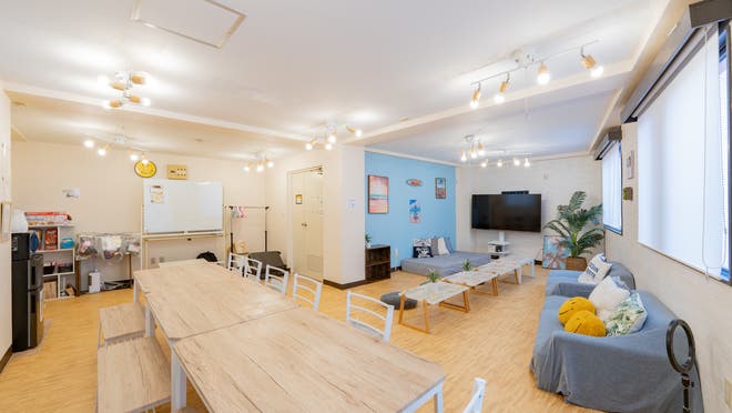 メリクリ🎉🎅✨ひろびろ50㎡✨ふんわりやわらか床🎵100インチスクリーン📺ボドゲ充実👍24時間営業⌚終電待ちに😊の写真13