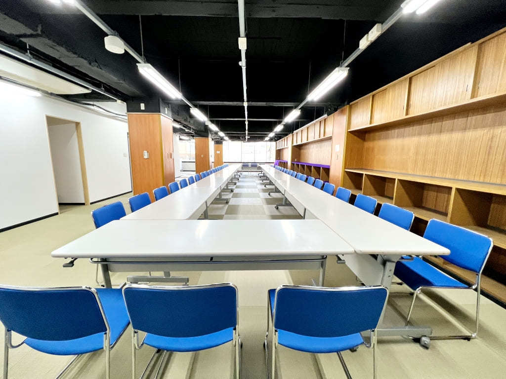 京都会議室　四条烏丸貸会議室京都高辻ビル【四条駅近くのレンタルスペース！研修・お稽古・ギャラリーにもおすすめ】の写真9
