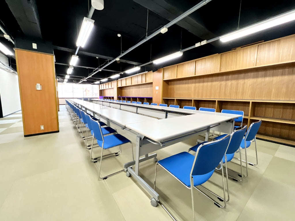 京都会議室　四条烏丸貸会議室京都高辻ビル【四条駅近くのレンタルスペース！研修・お稽古・ギャラリーにもおすすめ】の写真11