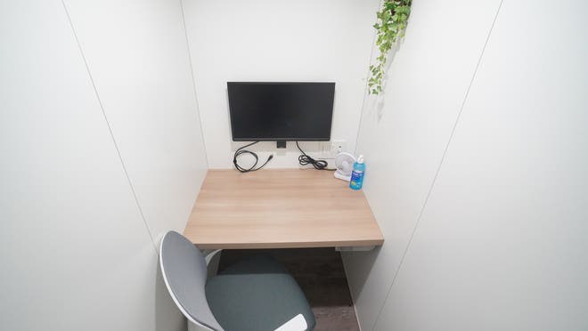 <PaO Work 新大阪No.3>完全個室ワークブース💼光回線Wi-Fi📶モニター🖥テレワーク/ZOOM/面接/自習/作業場所の写真4