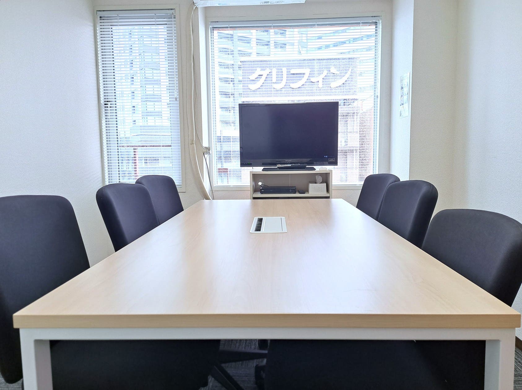 【Brenz横浜911】横浜駅東口徒歩2分★アクセス抜群★最上階９階のシンプルで落ち着いた空間の写真13