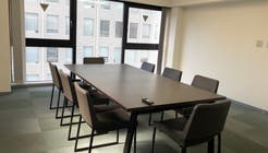 【JR神戸駅2分】落ち着いた貸会議室。ZOOM会議に使える大型モニター、WEBカメラあり!の写真2