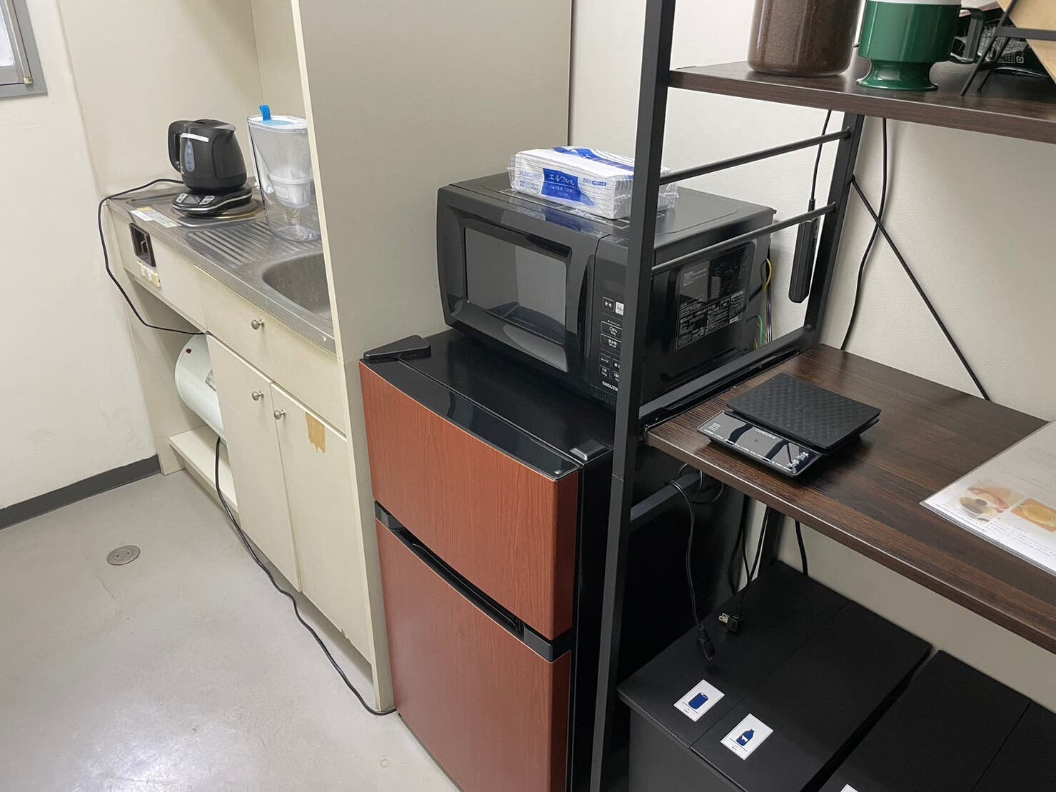 3周年記念30%OFF！4名個室が1時間700円！24時間営業！山梨県富士吉田市に所在し、都心から1時間30分とアクセス良好！の写真11