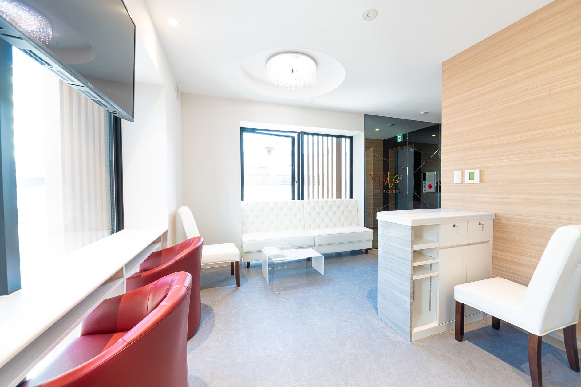 代々木公園駅から徒歩5分のフォト＆フィットネススタジオ。ネイルやエステなどの美容系施術他ヨガやストレッチなどの練習にも最適。の写真5