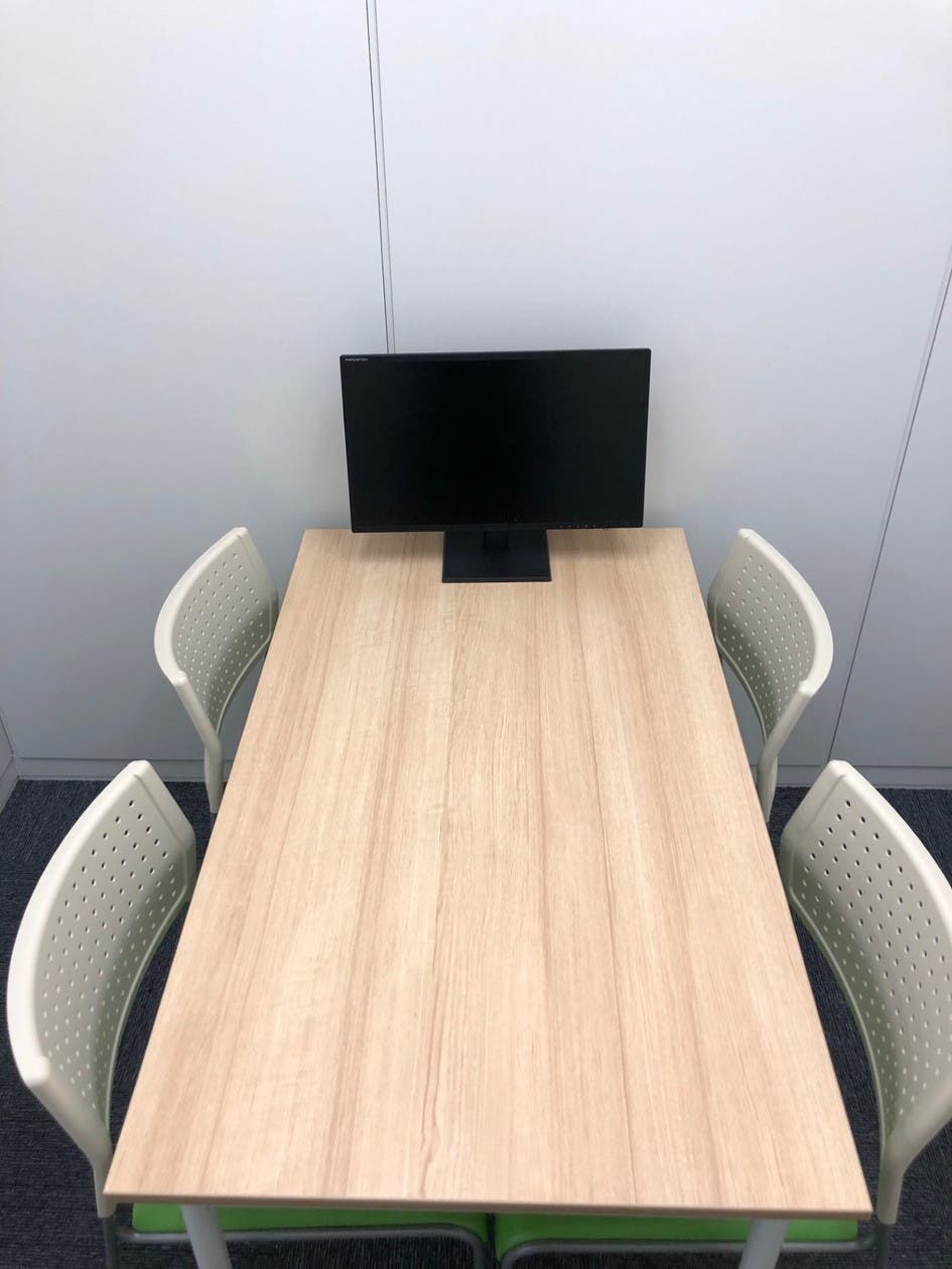 【貸個室スペース】＜まなクル白石＞　地下鉄白石駅徒歩４分！4人収容可　会議/面談/テレワークに！　wifi・電源完備の写真1