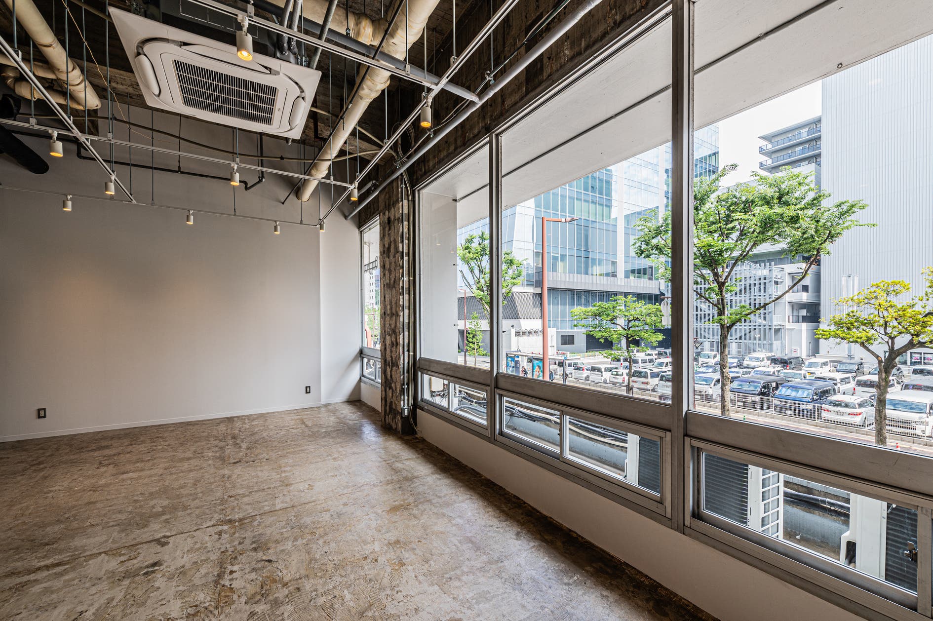 🅰️✨天神駅徒歩6分🏢試着室完備◎ポップアップ、フリマ会場、展示会、撮影に最適なイベントスペースの写真8