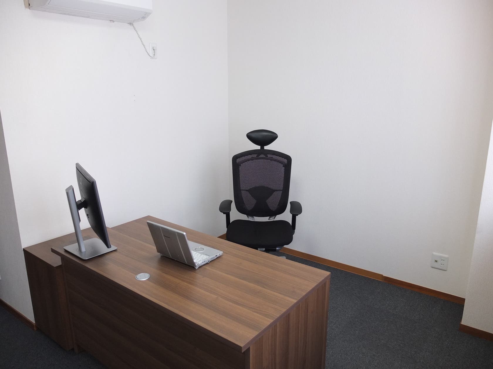 [4B] 錦糸町駅歩3分 完全個室 ワークスペース テレワーク オンライン会議 配信 自習に 錦糸公園 ショッピングモール目の前の写真5