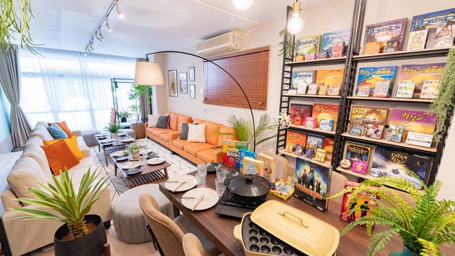 ボドゲ秋葉原6号店🌟ボードゲーム60種類🎲TVゲーム完備🎮大画面TV📺撮影スタジオ📷光回線⚡動画向きの写真1