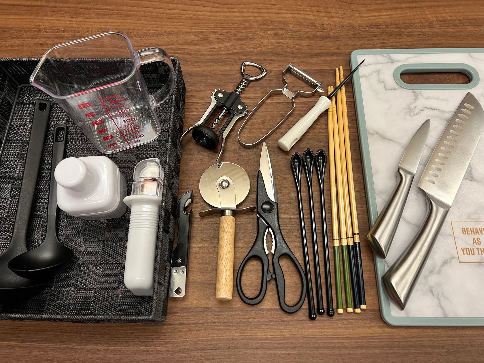 🎄森のクリスマス開催中!!🎄神田駅徒歩5分🚃本格電気式ピザ窯🍕75インチ大画面テレビ📺 14名ソファー席🛋️の写真20