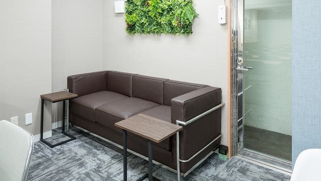 【市ヶ谷・半蔵門・九段下】最大54名収容の綺麗な会議室/会議・研修・イベント・ゲーム会/高速光WIFI/高画質プロジェクターの写真22