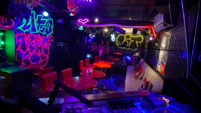 DJイベント・飲み会や結婚式の二次会・POP UPなど多目的に使える繁華街の新たなスペースの写真3