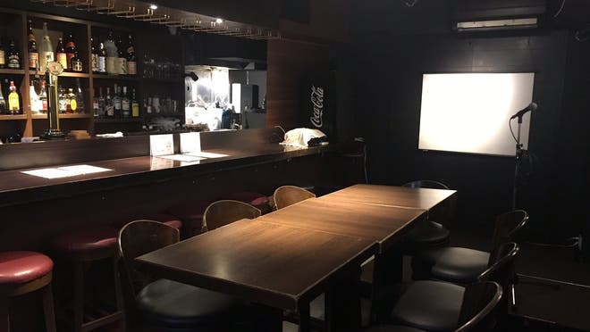 JR恵比寿駅より徒歩3分のバーの写真3