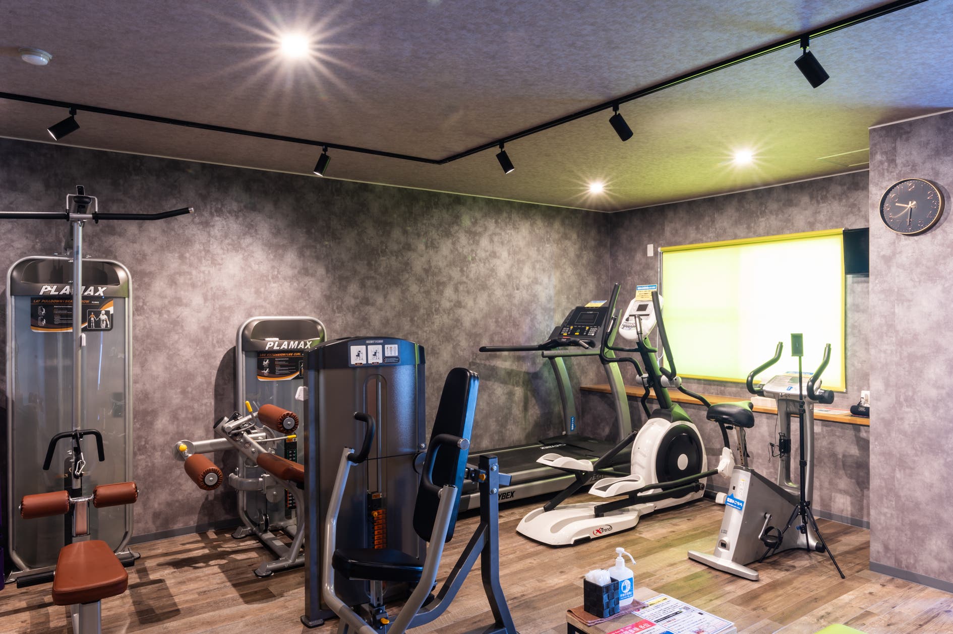 【愛知県最大級】完全個室の広々と綺麗でマシン豊富のワンランク上を行くジム。駐車場2台完備（名古屋市中村区）の写真7