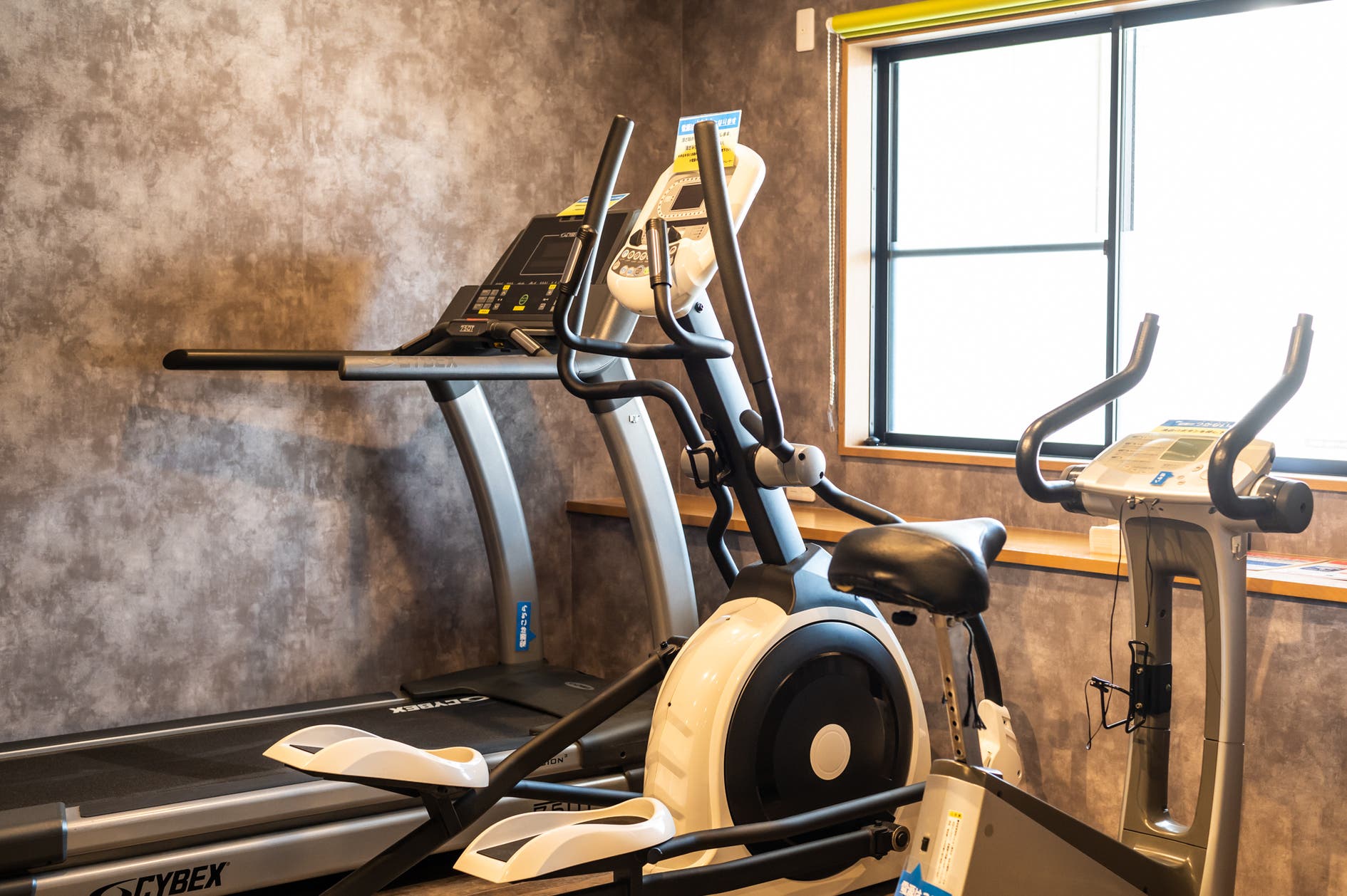 【愛知県最大級】完全個室の広々と綺麗でマシン豊富のワンランク上を行くジム。駐車場2台完備（名古屋市中村区）の写真8