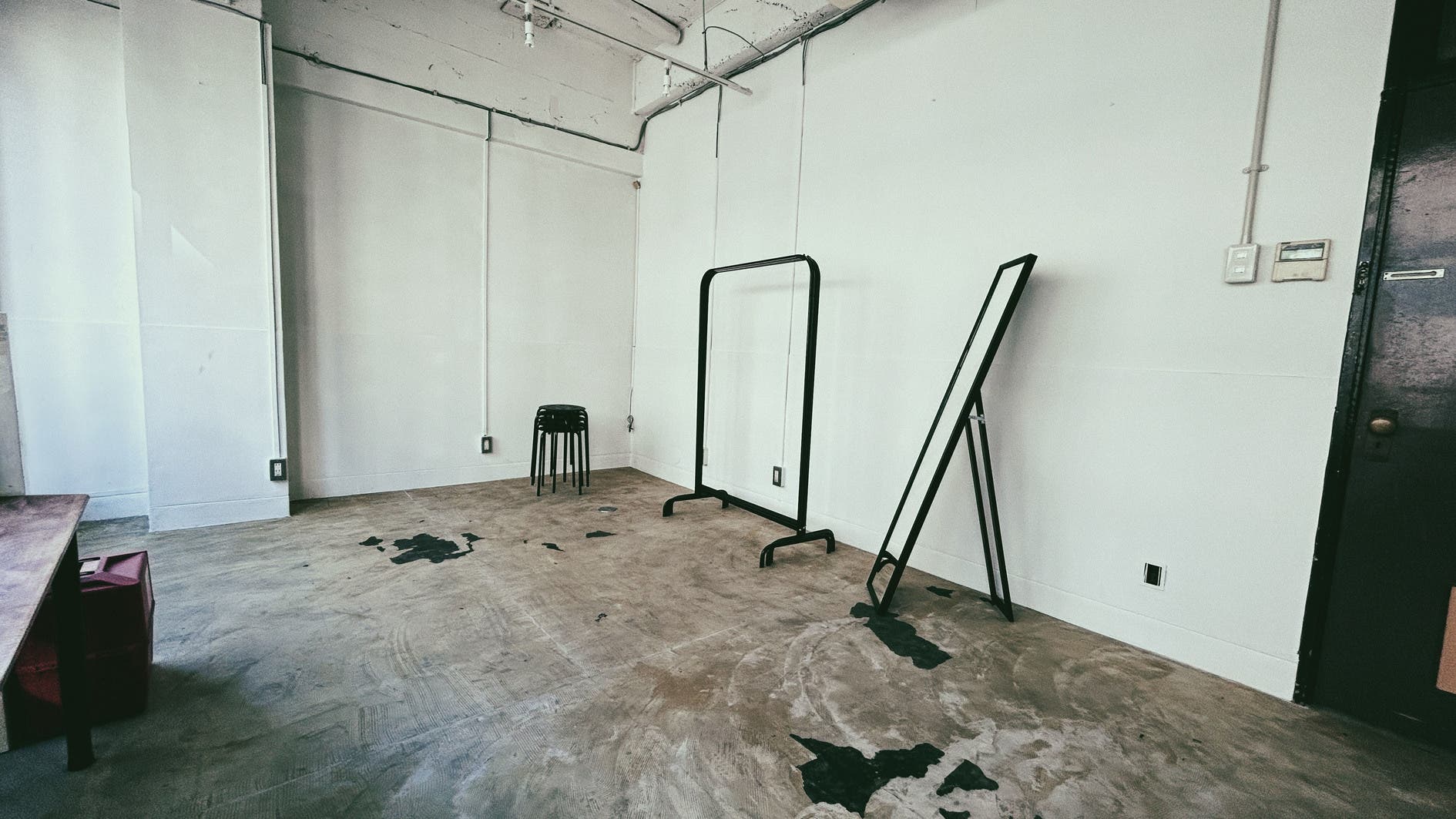 撮影向きレンタルスペース📸 高速Wi-Fi📡 自然光☀️ 雰囲気のあるレトロ㌱🏢 長堀橋駅2分/心斎橋駅10分【撮影/展示会】の写真6