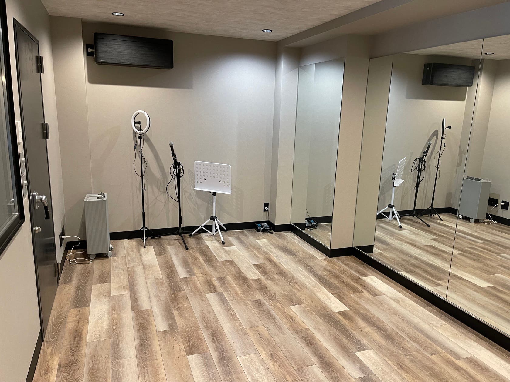 全面鏡スタジオ◆カフェラウンジ◆ダンス/楽器/Wi-Fi有/POPUP/配信/レッスン/ミーティング可能◆西国分寺駅◆小型🅿︎の写真14