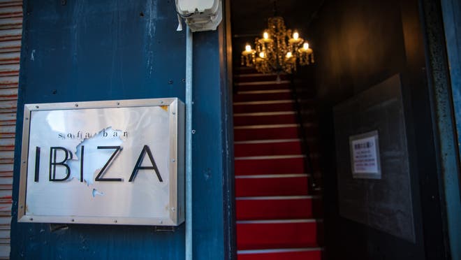 IBIZA①【オシャレなBarの撮影スタジオ!コスプレ撮影、ポートレート撮影、動画撮影などに最適!】の写真15