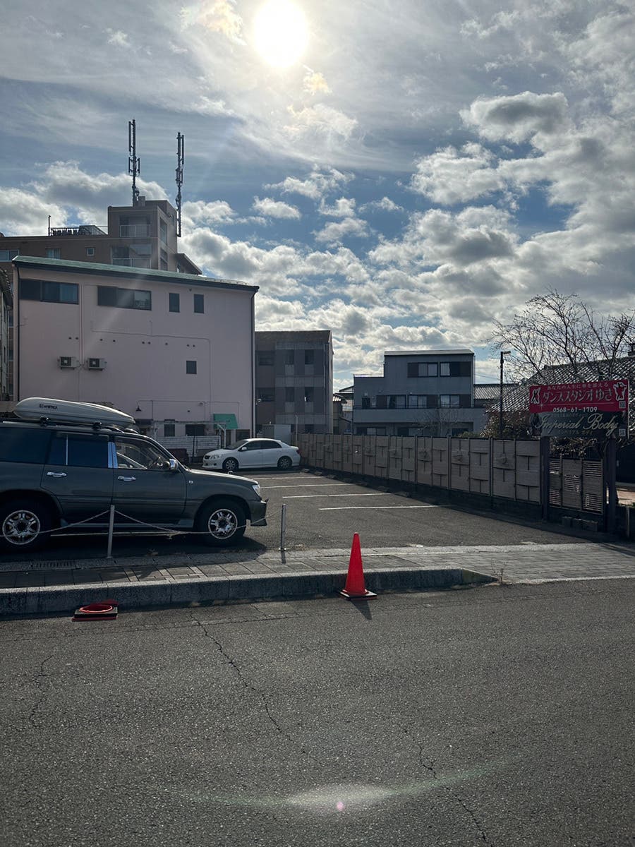 【📣お手頃価格に料金改定】広さ60㎡✨最大20名🙆‍♀️7.4mの大型ミラー完備／ダンス練習に最適❗犬山遊園駅1分🚶‍♀️の写真16