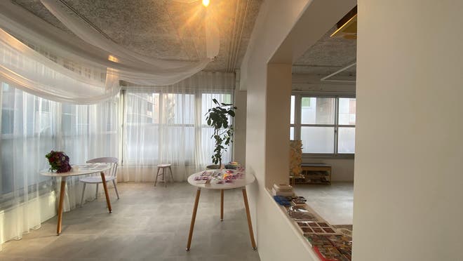 【銀座駅・築地駅徒歩圏内】自然光の入る白を基調としたスペース|フォトスタジオ・個展・ワークショップ・ポップアップの写真25