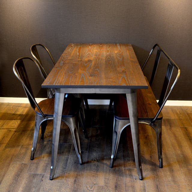 テーブルセットの画像1