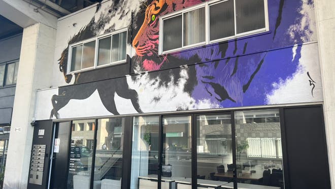 【1時間1,760円!】白金高輪駅から徒歩5分フリードリンク付き完全個室型10名会議室の写真5