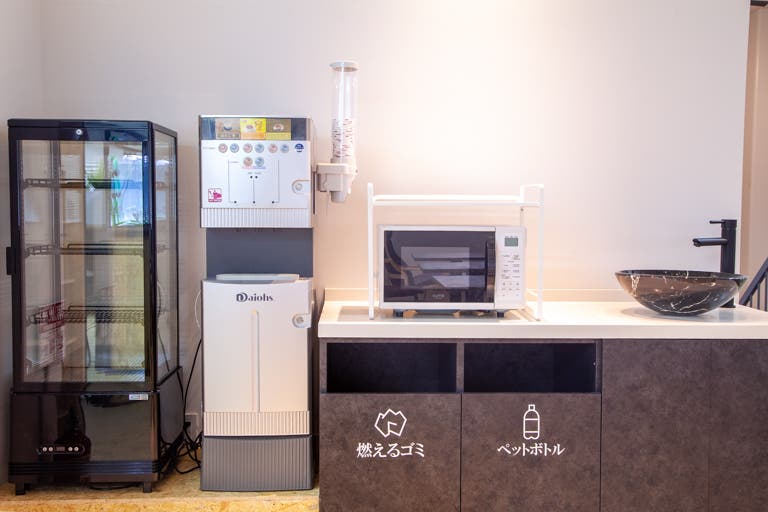 川口駅徒歩8分の撮影スタジオ、コワーキングスペース運営でカフェやジムも併設していますの写真8