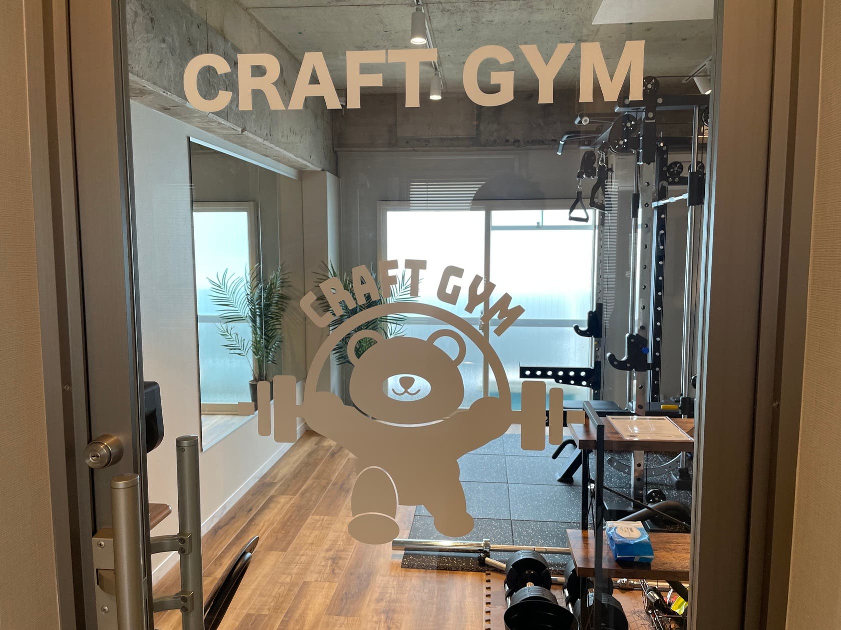 川越駅徒歩4分のレンタルジム！自分時間でトレーニングを！！の写真2