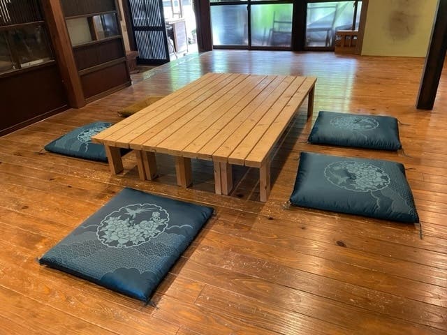 田舎の一軒家の多目的ホールの写真8