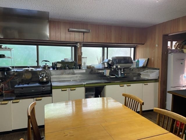 田舎の一軒家の多目的ホールの写真9