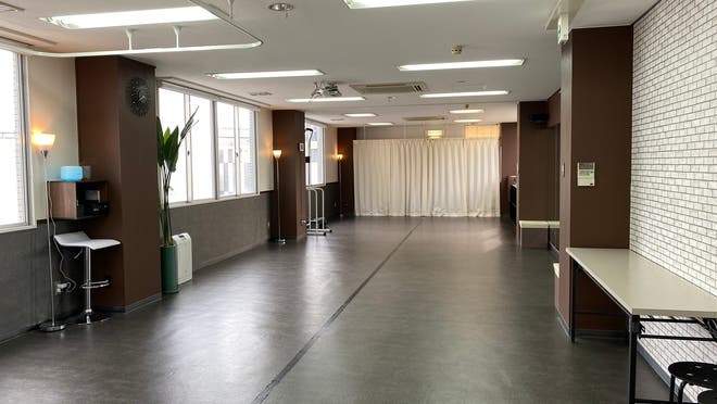 【レッスンにオススメ】仙台駅徒歩10分!大型鏡4枚・会議は最大35名の写真2