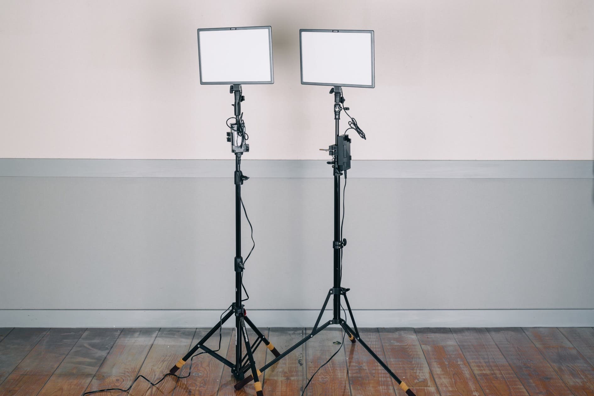 LEDライト2灯の画像1