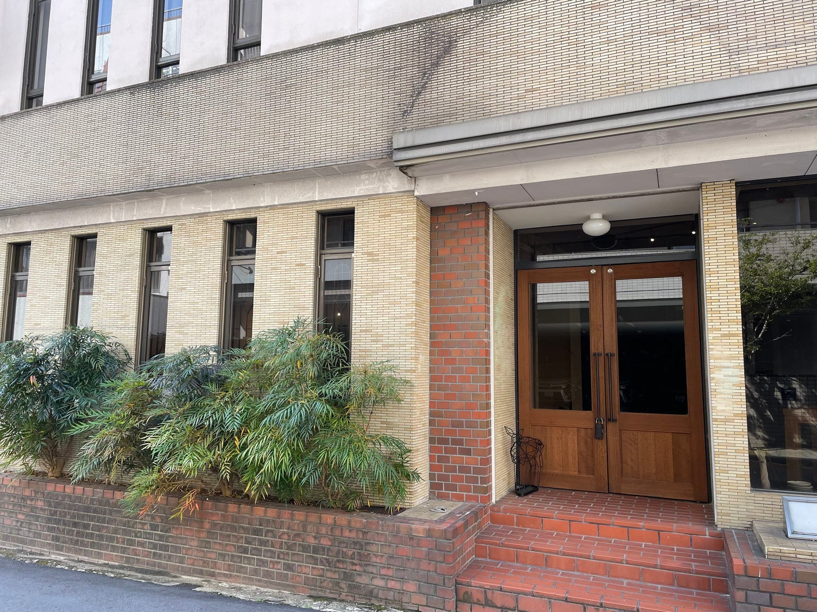 【OWL　レンタルスペース　大和西大寺】近鉄大和西大寺駅から4分/女子会、パーティー/展示会/お教室　リノベーションビルの1階の写真6