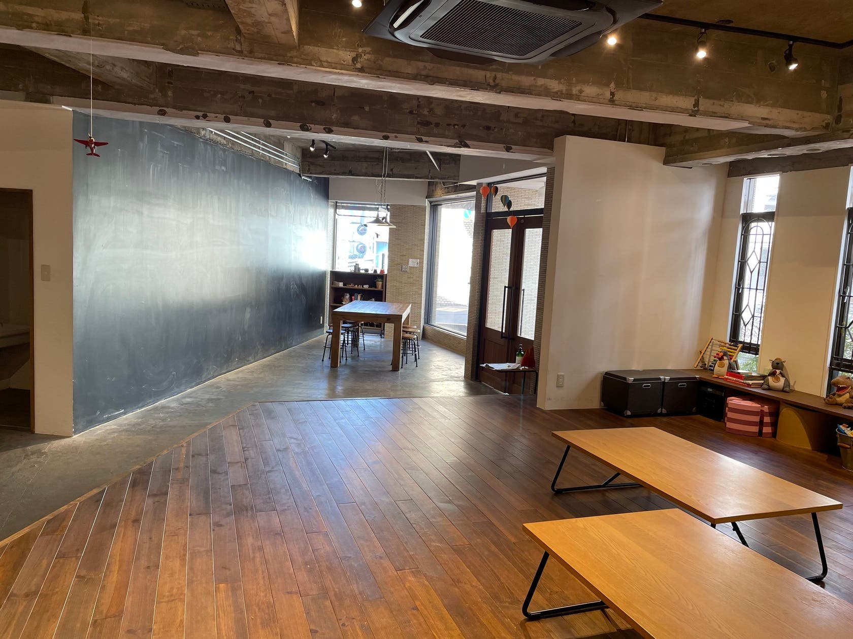 【OWL　レンタルスペース　大和西大寺】近鉄大和西大寺駅から4分/女子会、パーティー/展示会/お教室　リノベーションビルの1階の写真20