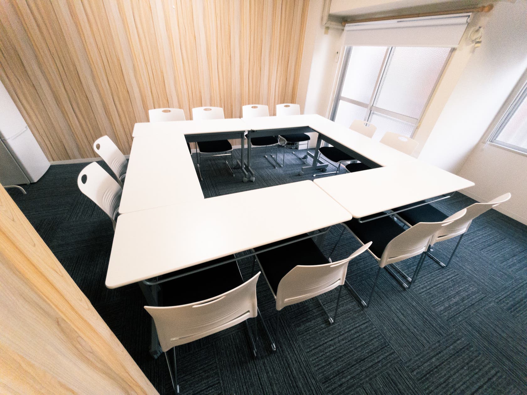 全身鏡◆新式エアコン◆中型冷蔵庫◆高速光◆ゴミ捨無料◆ドリンク豊富◆土足OKの写真4