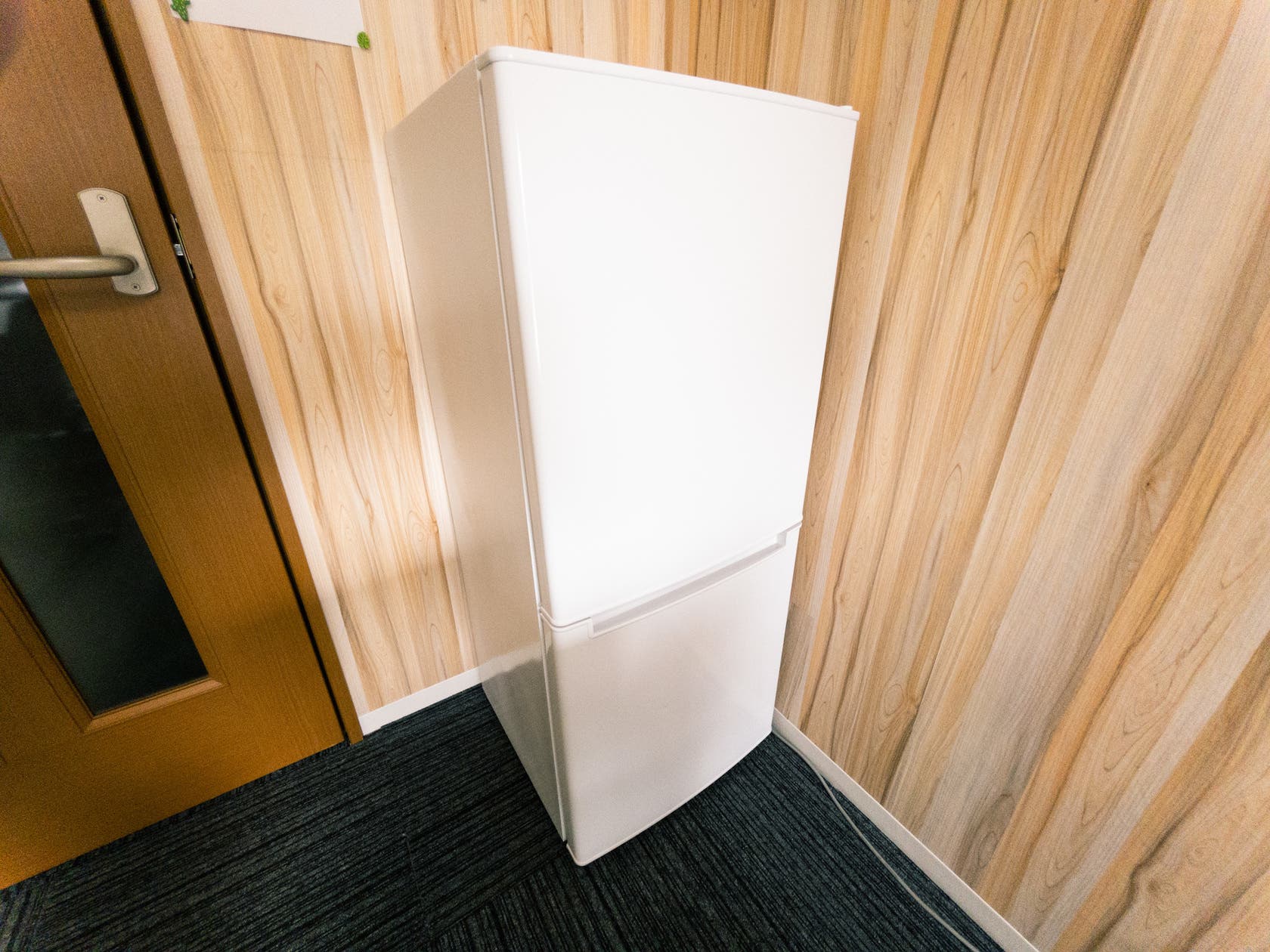 全身鏡◆新式エアコン◆中型冷蔵庫◆高速光◆ゴミ捨無料◆ドリンク豊富◆土足OKの写真11